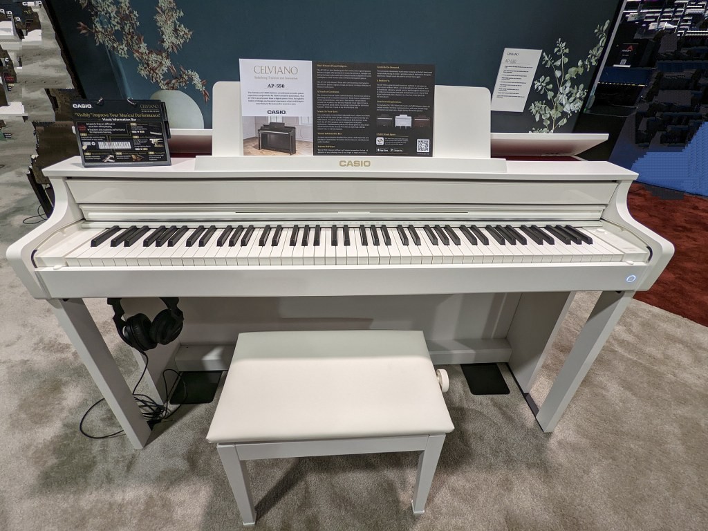 Casio AP-S450 \ AP-550 - REVIEW | Digital Piano-Hybrid Wood Keys